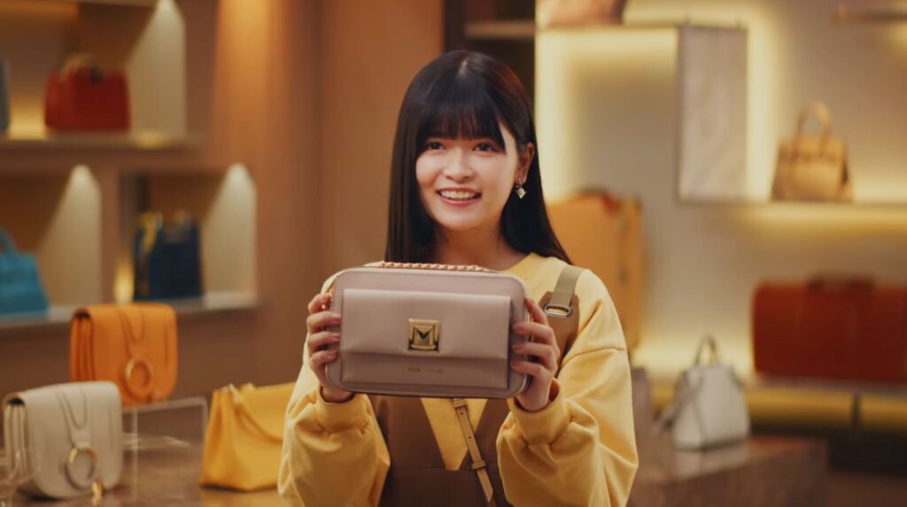 【2023年】三菱UFJカードCMの女優は誰？石原さとみとクレカ姉妹を演じる女性｜CMラボ